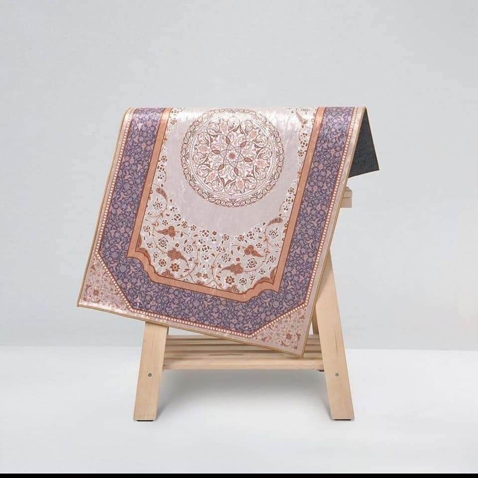 neelofa sejadah, Women's Fashion, Watches & Accessories, Other ...