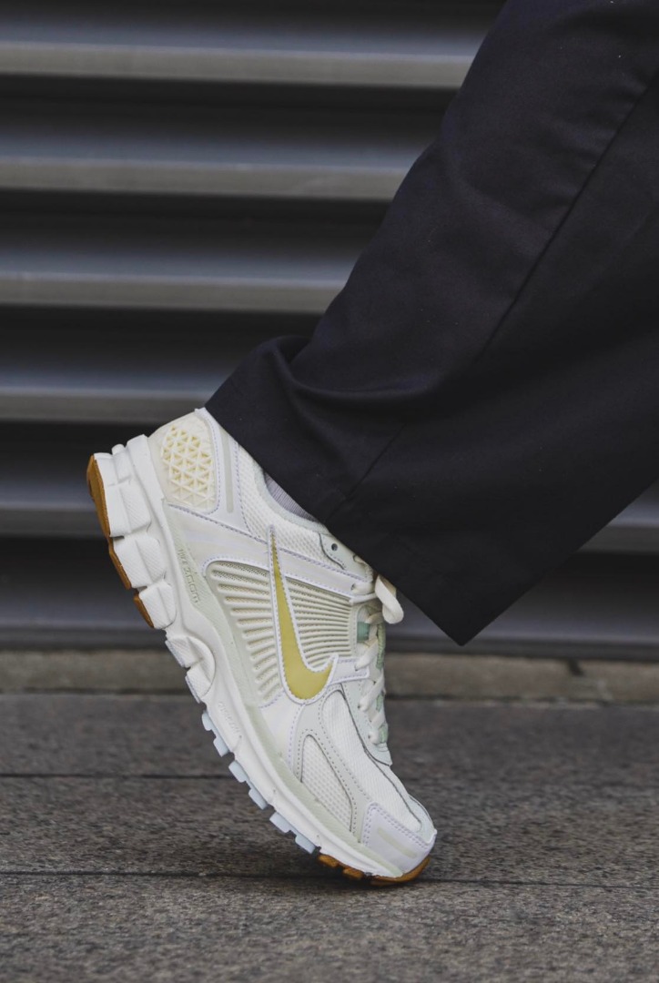 Nike Zoom Vomero 5 Lemon Swoosh, Women's Fashion, Footwear, Sneakers on ...