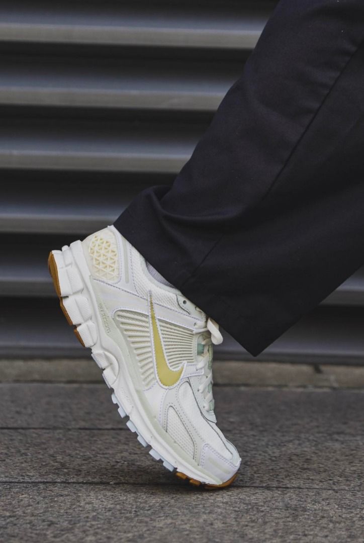 Nike Zoom Vomero 5 Lemon Swoosh, Women's Fashion, Footwear, Sneakers on ...