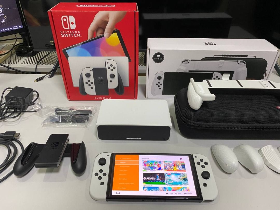 Nintendo Switch OLED with Skull &. Co Neo Grip and Max Carry Case ...