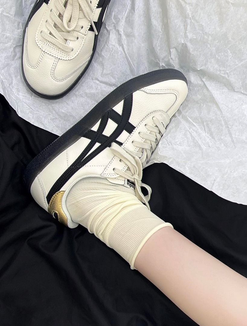 Onitsuka Tiger Tokuten White Black, Women's Fashion, Footwear, Sneakers ...