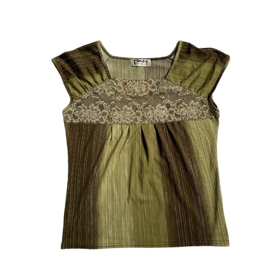 pan green laced blouse earthcore cottagecore, Women's Fashion, Tops ...