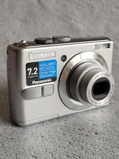 Panasonic TZ18 Lumix [16X Zoom, 3cm Super Macro] Compact CCD Digital Camera [14.1 MP, 3 Inch LCD ...