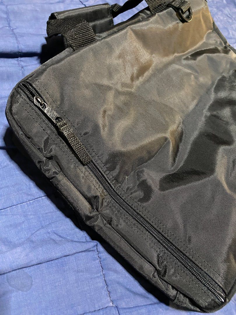 Pirelli overnight laptop office bag, Men's Fashion, Bags, Briefcases on ...