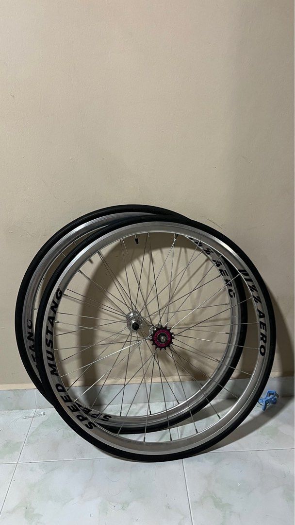 pizz speed mustang chrome wheelset, Sports Equipment, Bicycles & Parts ...