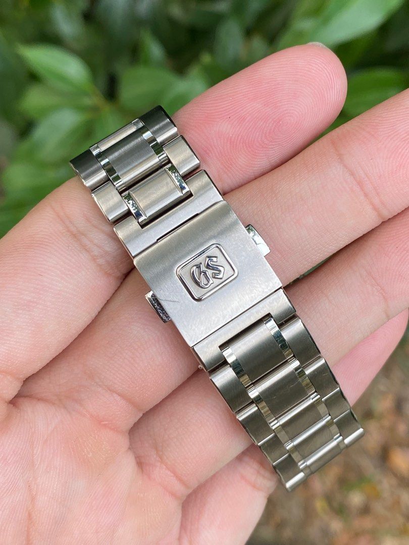 SBGA443 Grand SeikoTitanium Shunbun Cherry Blossom SBGA413, Luxury ...