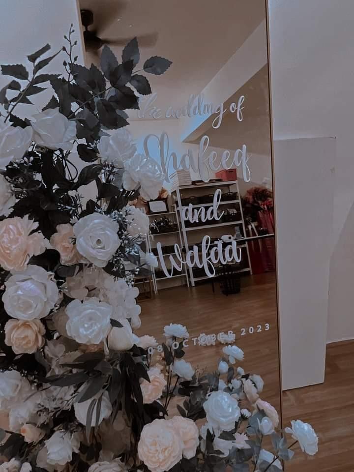 Sewa rental cermin mirror welcome board wedding ceremony setup pakej ...