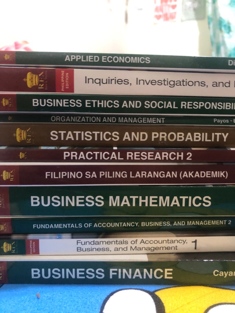 SHS BOOKS !, Hobbies & Toys, Books & Magazines, Textbooks on Carousell