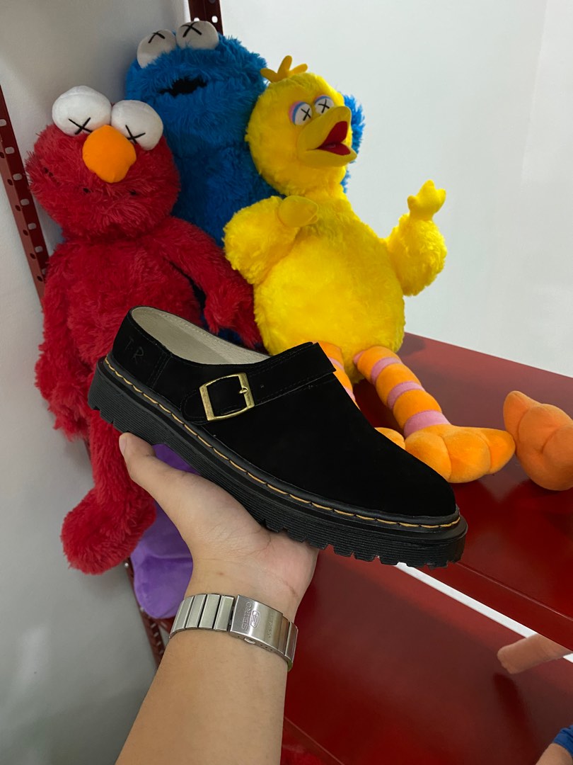 Thy Roots Jacquees, Men's Fashion, Footwear, Sneakers on Carousell