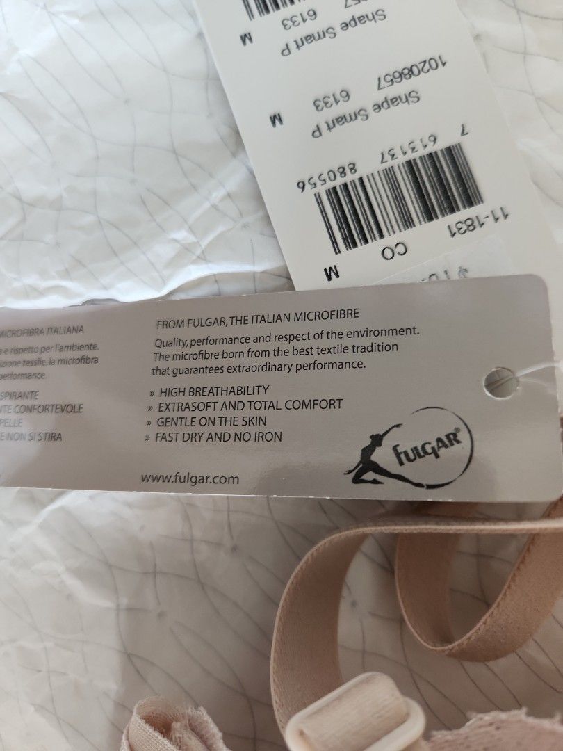 Triumph Shape Smart Bra, Women's Fashion, New Undergarments ...