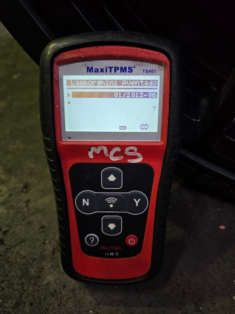 Tyre Pressure Sensor TPMS Sensor Replacement Programming Coding Audi ...