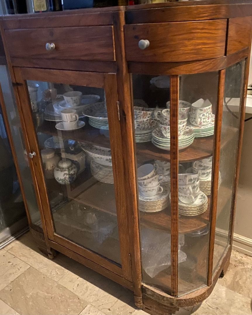 Vintage Platera/Display Cabinet, Furniture & Home Living, Furniture ...