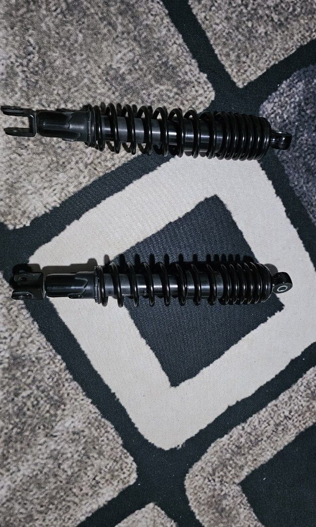 XMAX V2 2023 rear suspension (stock), Motorcycles, Motorcycle ...