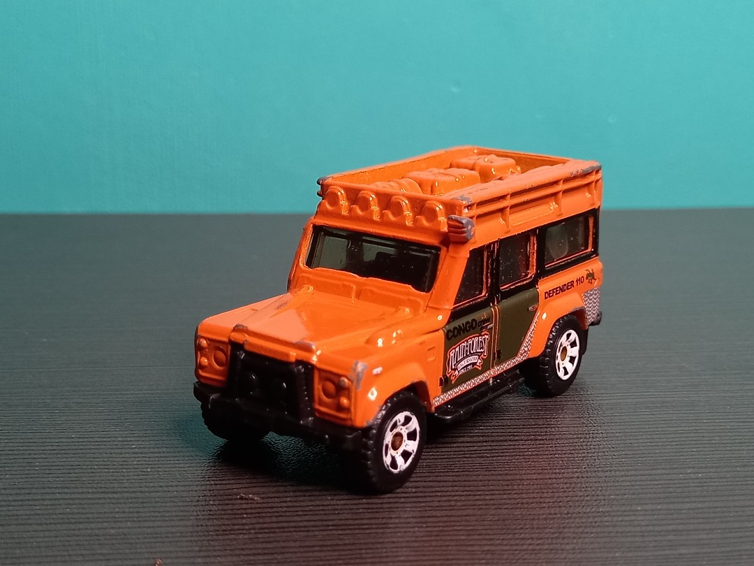 2005 Matchbox Land Rover Defender 110, Hobbies & Toys, Toys & Games on ...
