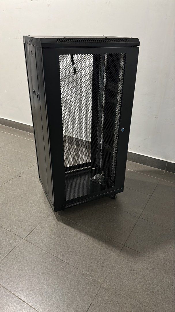 32U. 42U 48U server rack, Computers & Tech, Parts & Accessories, Other ...