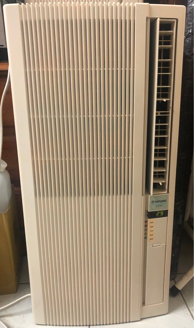大同 Tatung直立窗型冷氣 wl-252dcx （2.8kw) 4-7坪, 電視及其他電器 , 冷氣機和電暖器在旋轉拍賣