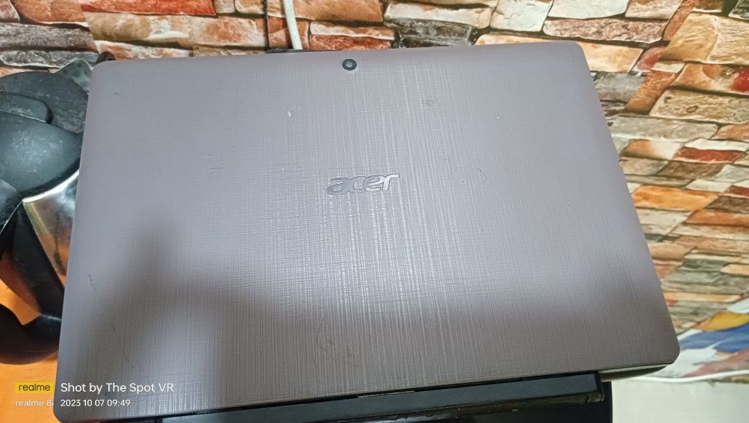 Acer detachable laptop, Computers & Tech, Laptops & Notebooks on Carousell