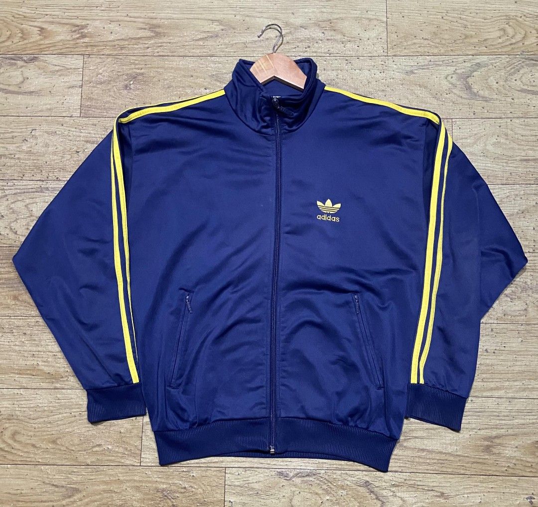 ADIDAS Jacket, Men's Fashion, Coats, Jackets and Outerwear on Carousell