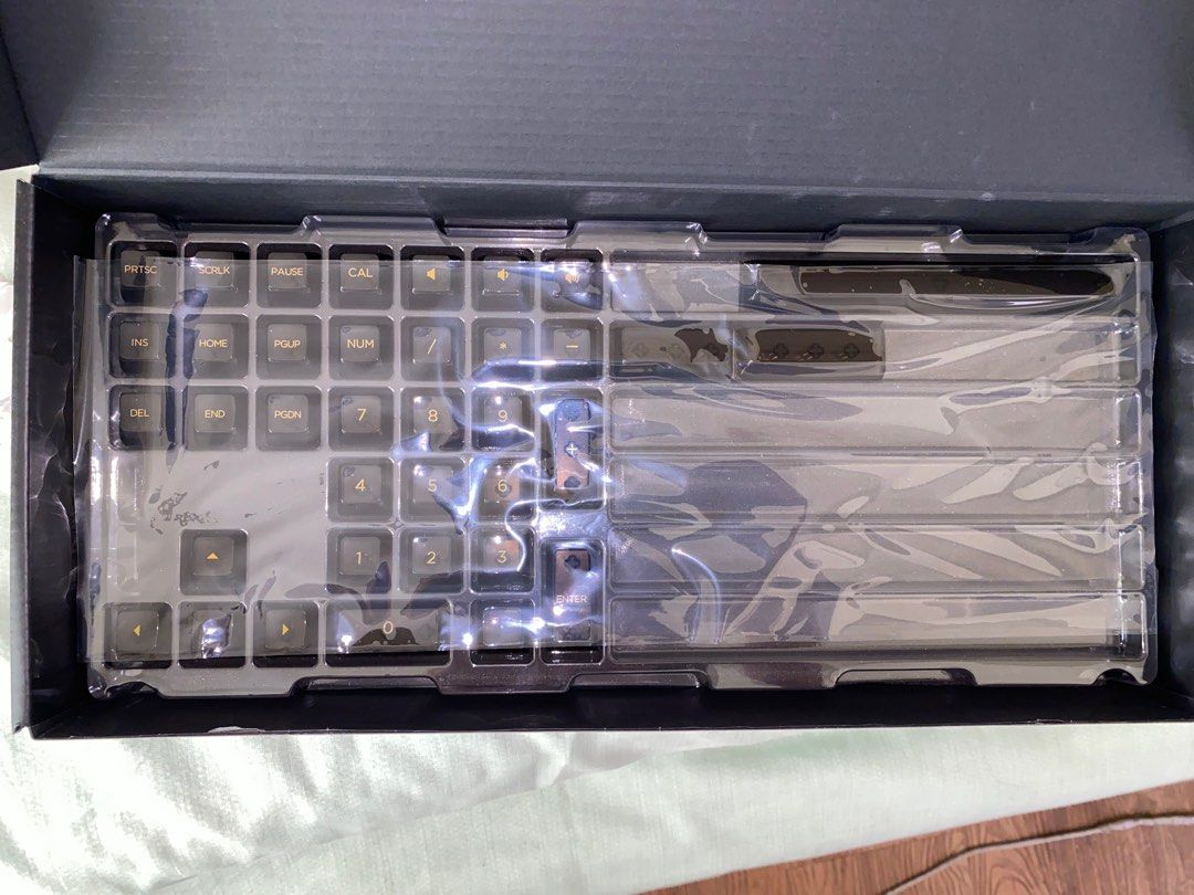 Akko Clear Keycaps v2 (Black) ASA Profile, Computers & Tech, Parts ...