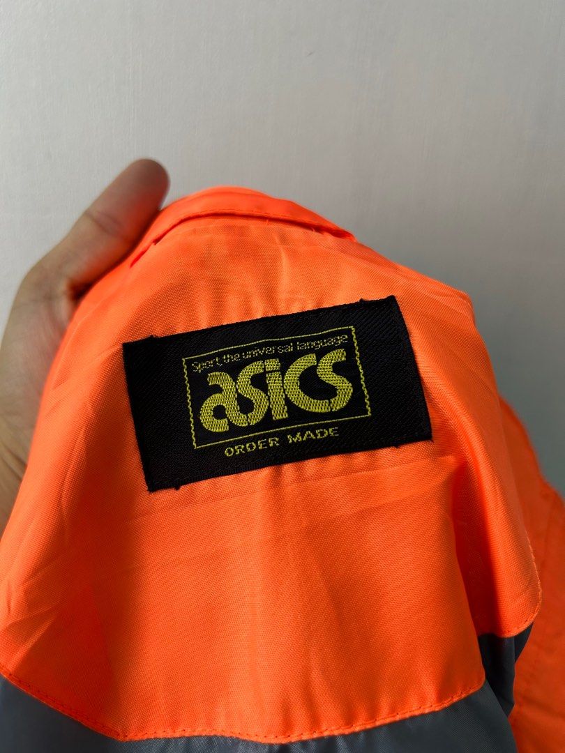 Asics Windbreaker Jacket, Women's Fashion, Coats, Jackets and Outerwear ...