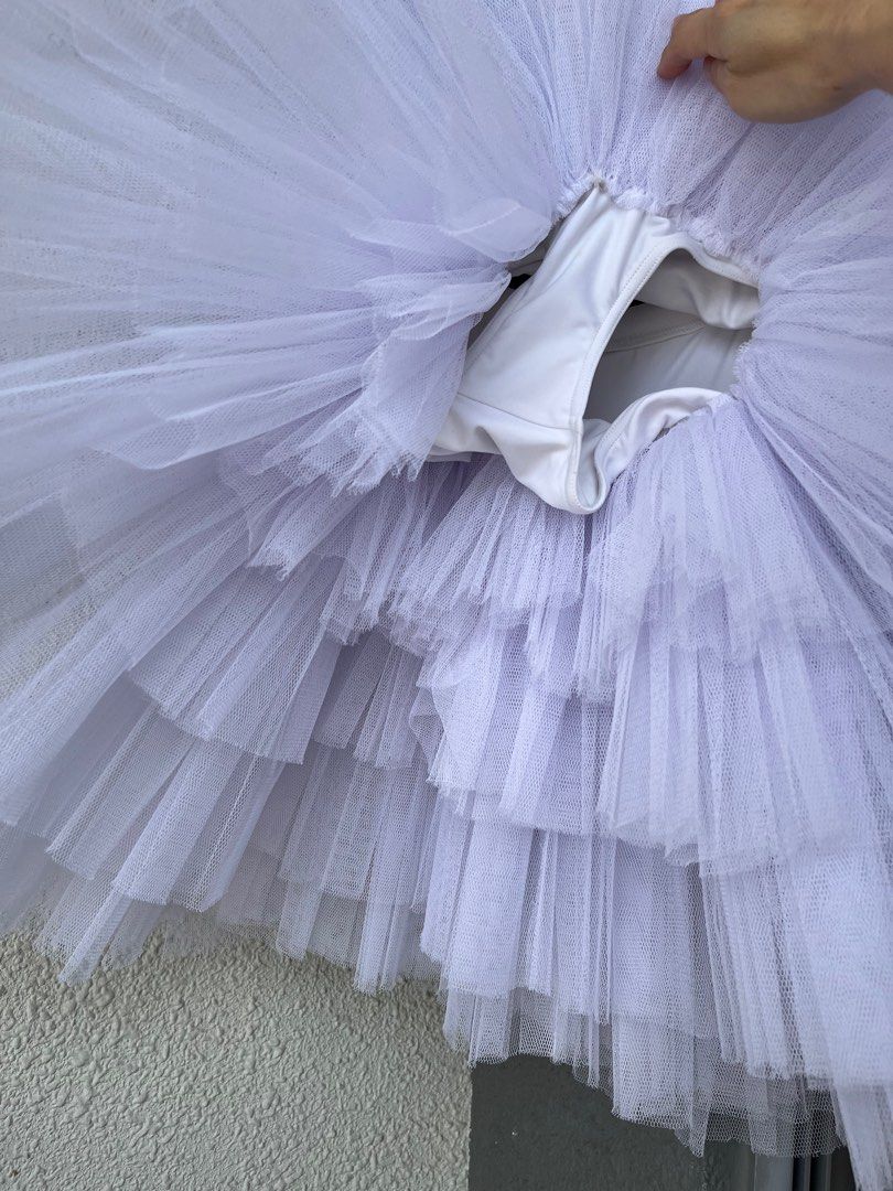 Ballet practice tutu white, Women's Fashion, Bottoms, Skirts on Carousell