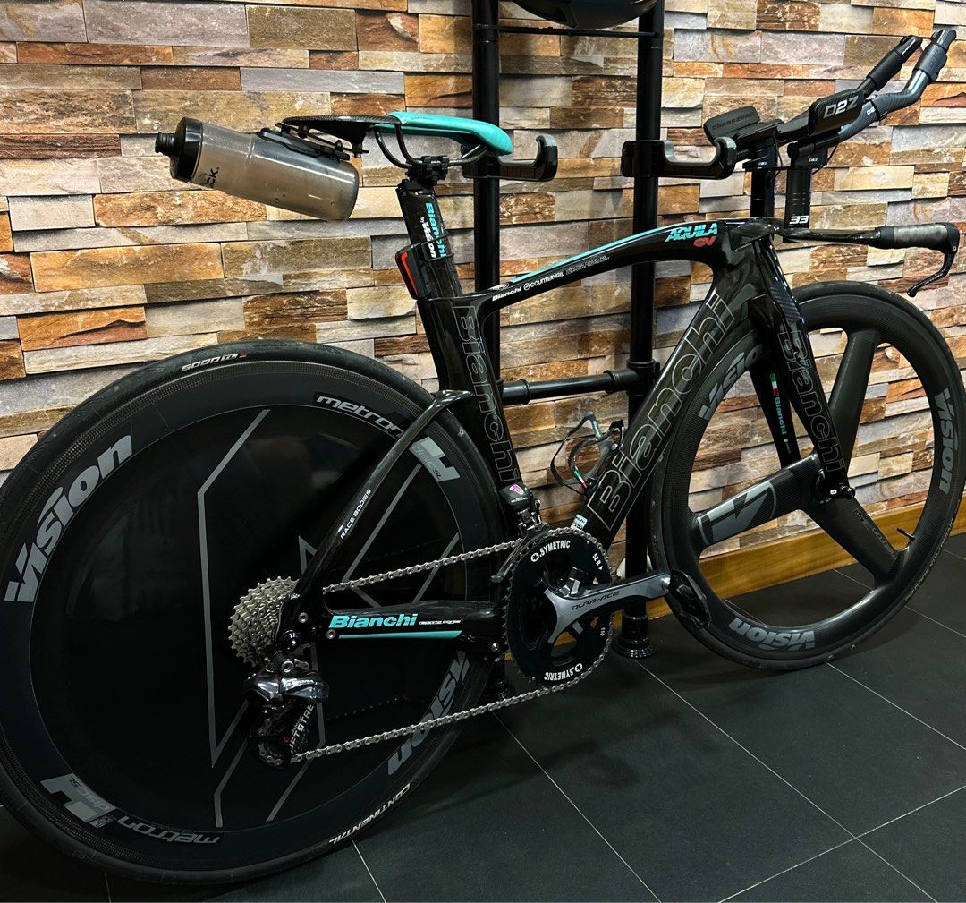 Bianchi Aquila CV TT Bike, Sports Equipment, Bicycles & Parts, Bicycles ...