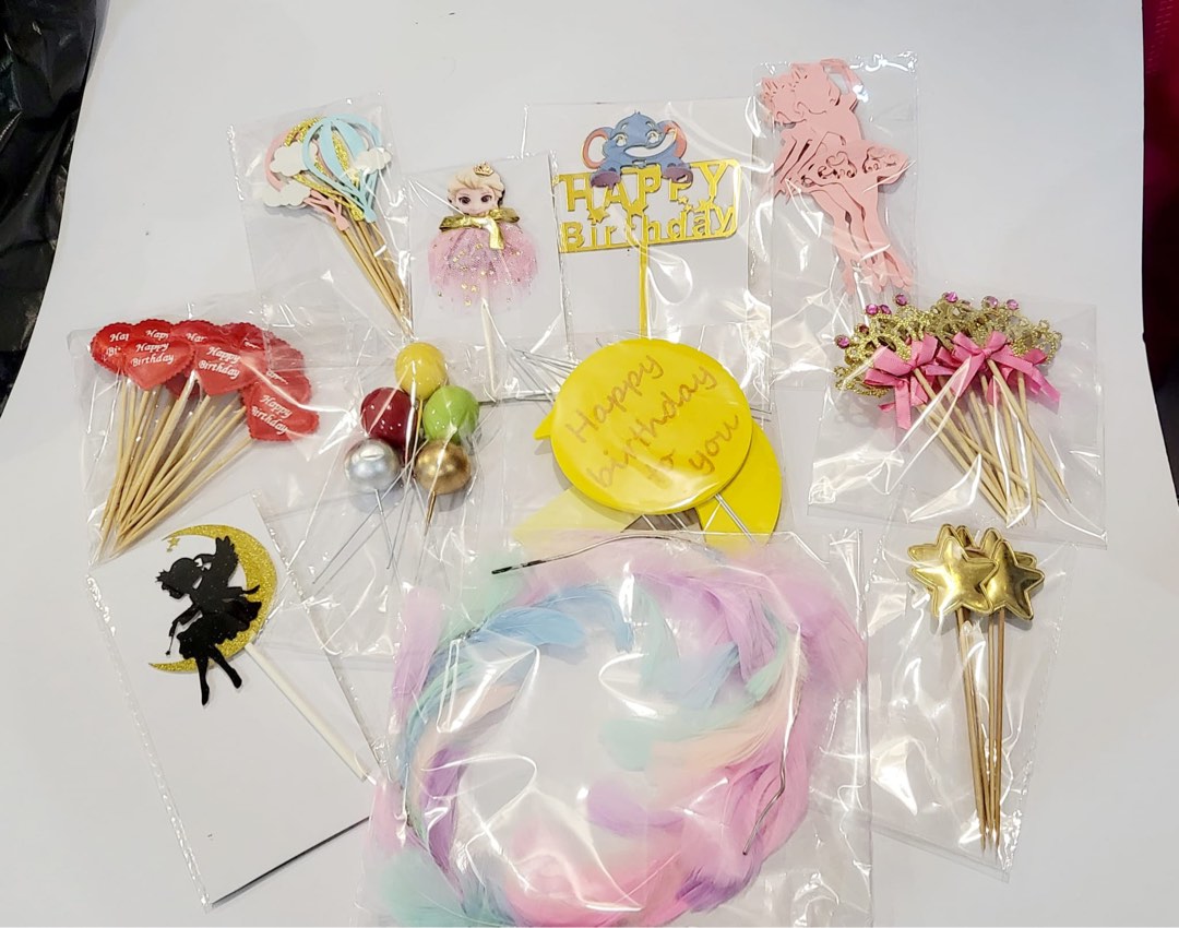 BN Baking Cake Toppers, Furniture & Home Living, Kitchenware ...