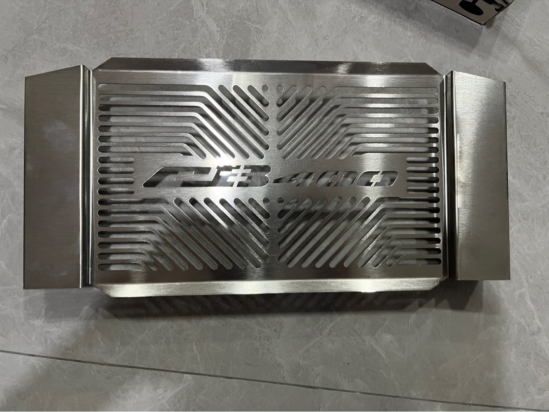 CB400 radiator cover, Motorcycles, Motorcycle Accessories on Carousell
