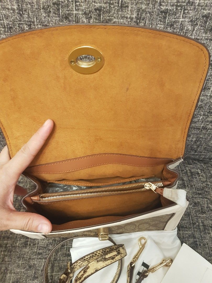 COACH TRI COLOR 2 WAY, Luxury, Bags & Wallets on Carousell