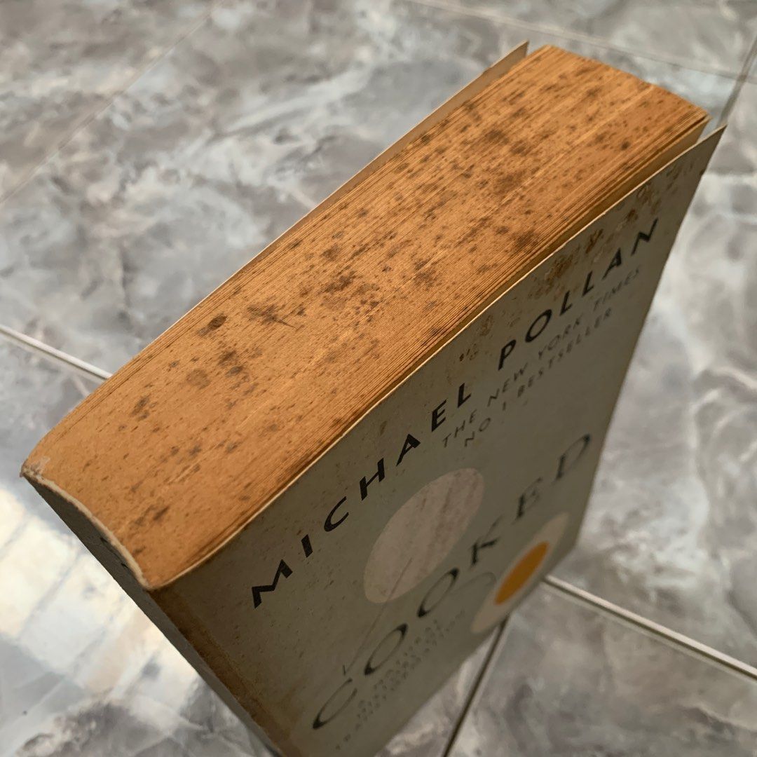 Cooked - Michael Pollan, Buku & Alat Tulis, Buku di Carousell