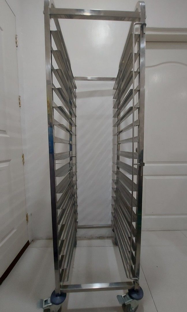 Cooling Rack Tray, Furniture & Home Living, Kitchenware & Tableware ...