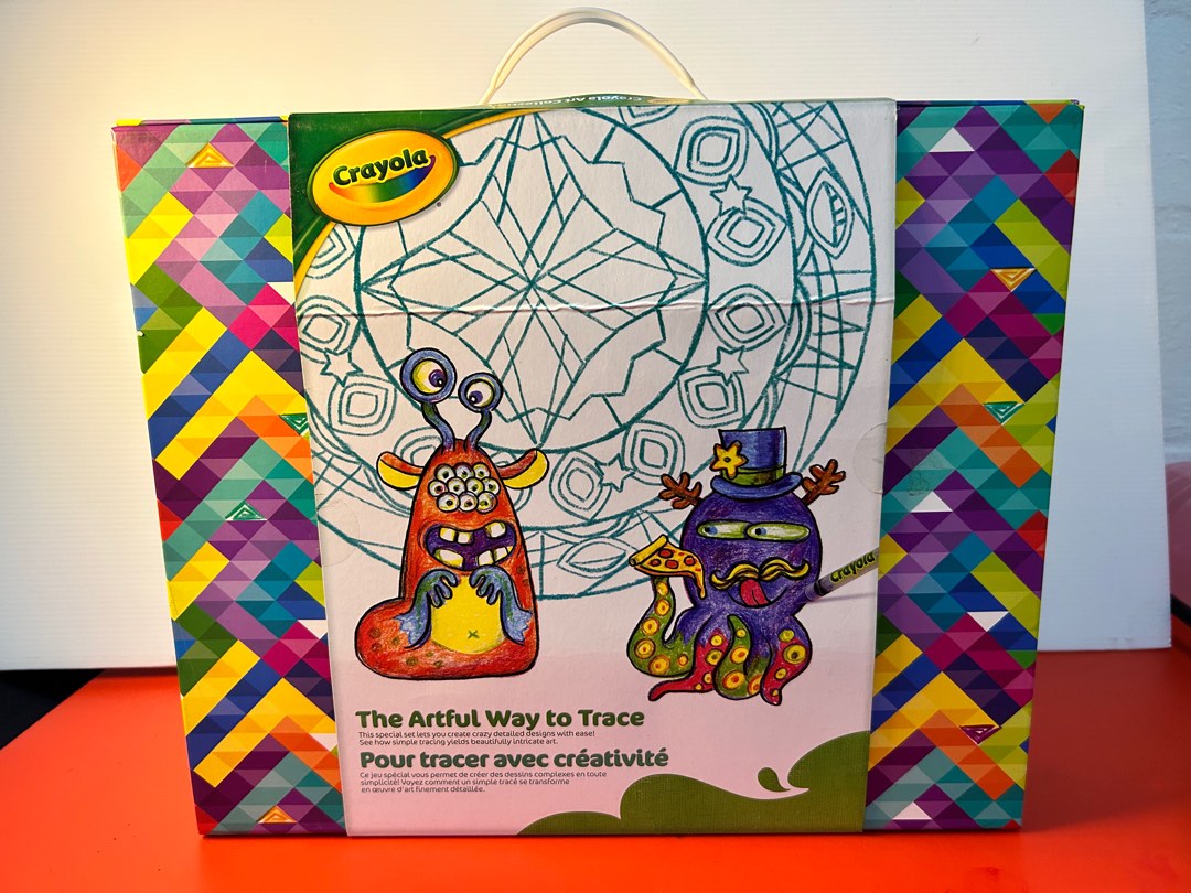 Crayon tracing mania, Hobbies & Toys, Toys & Games on Carousell
