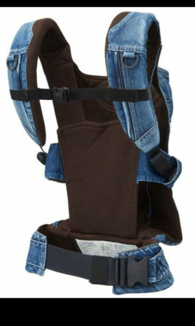 Cusberry Carrier Baby, Babies & Kids, Going Out, Carriers & Slings on ...