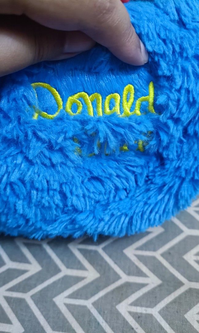 Donald duck bag pack, Women's Fashion, Bags & Wallets, Backpacks on ...