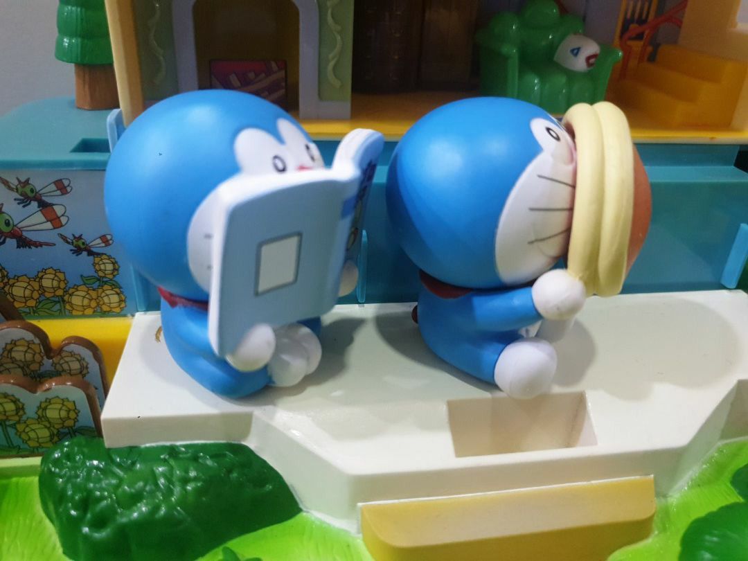 Takara Tomy Gashapon Doraemon Hide And Seek Figure set of 2, Hobbies & Toys, Toys & Games on ...