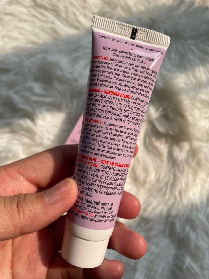 First Aid Beauty Bump Eraser Body Scrub (28.3g), Beauty & Personal Care ...