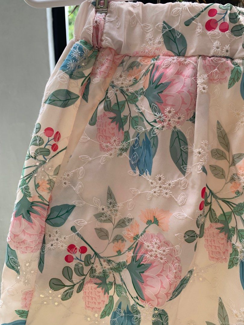 Floral Coordinates, Women's Fashion, Dresses & Sets, Sets or ...