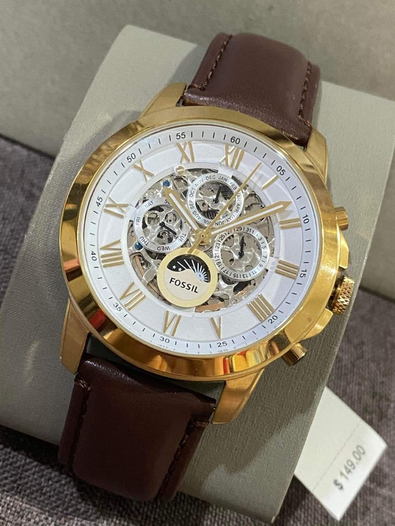 Fossil Watch, Men's Fashion, Watches & Accessories, Watches on Carousell