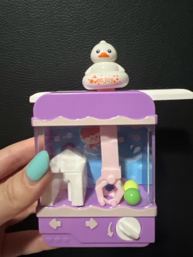 WTT Haidilao duck claw catcher toy, Hobbies & Toys, Toys & Games on ...