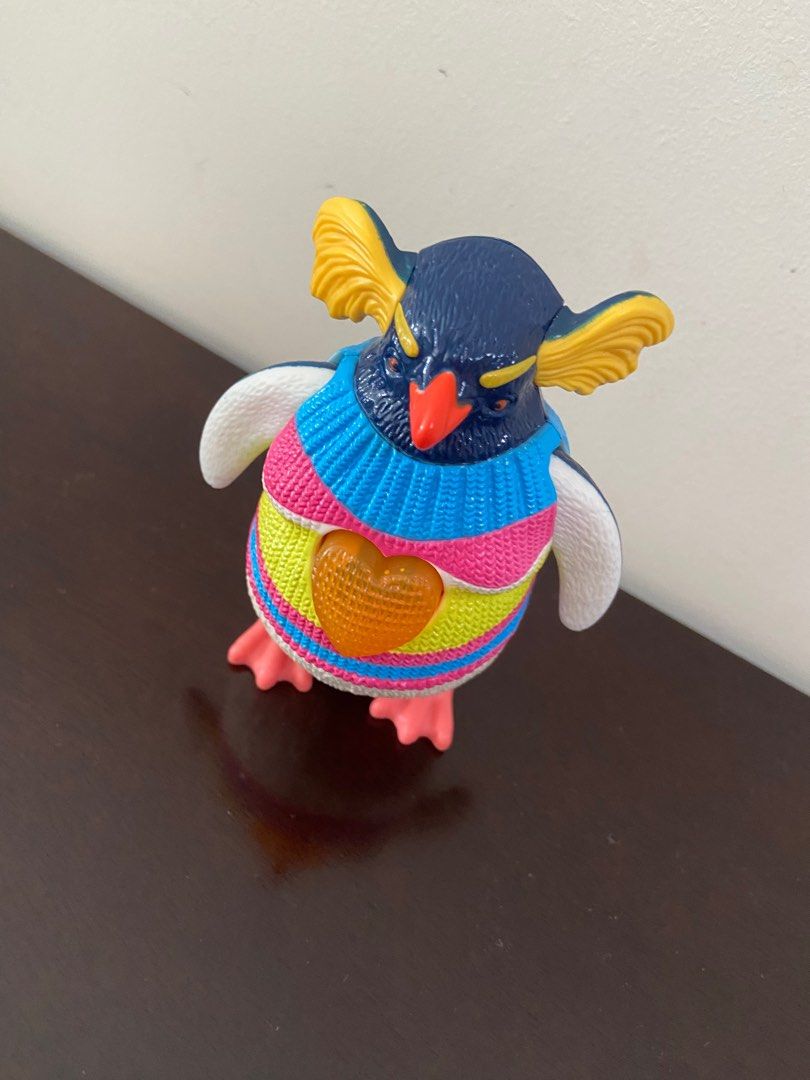HAPPY FEET MCDONALDS, Hobbies & Toys, Collectibles & Memorabilia, Fan ...
