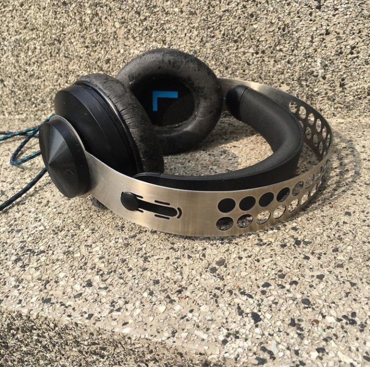 Headphone Lenovo legion mods, Elektronik, Audio di Carousell