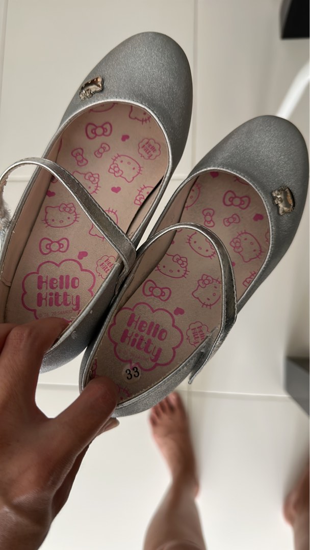 Hello Kitty heels, Babies & Kids, Babies & Kids Fashion on Carousell