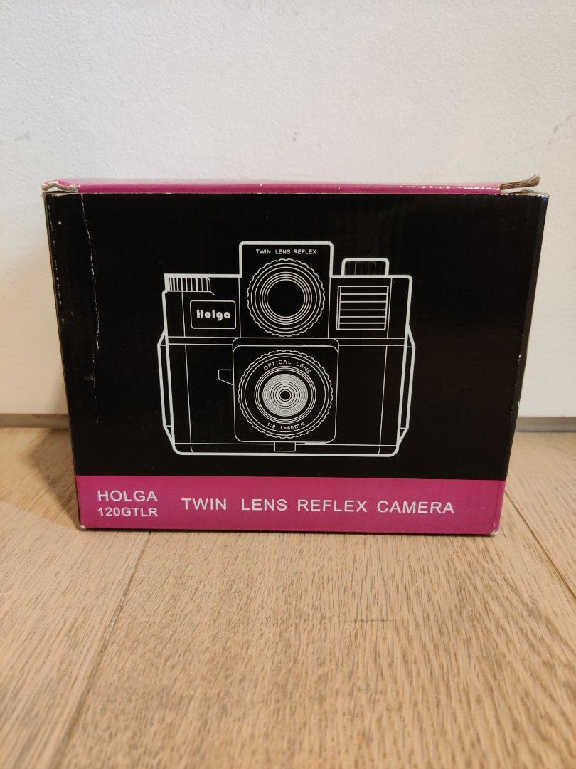 Holga 120 Twin Lens Reflex Camera, Photography, Cameras on Carousell