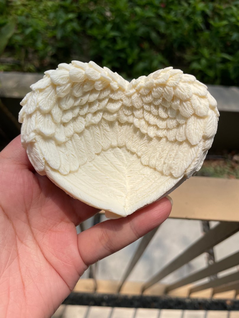 Ivory Fruit/nut angle wings plate/base (象牙果), Hobbies & Toys ...
