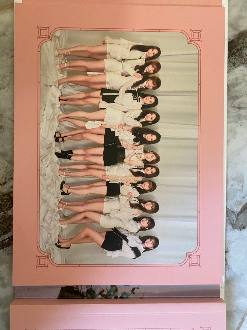 IZONE 1ST MINI ALBUM COLORIZ Unsealed with Hyewon, Hyewon + Eunbi ...