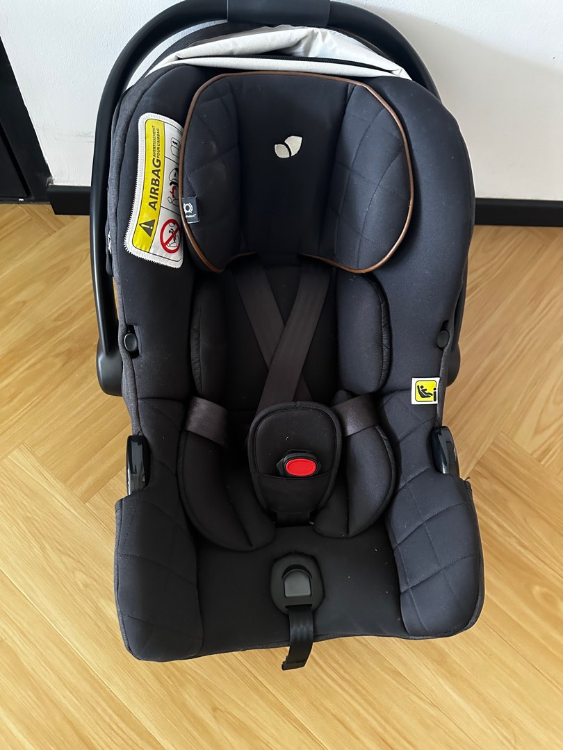 Joie Signature car seat, Babies & Kids, Going Out, Car Seats on Carousell