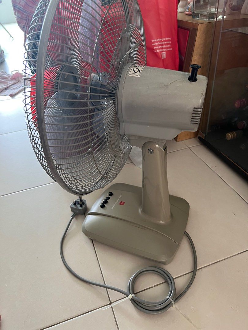 KDK Table Fan, Furniture & Home Living, Lighting & Fans, Fans on Carousell