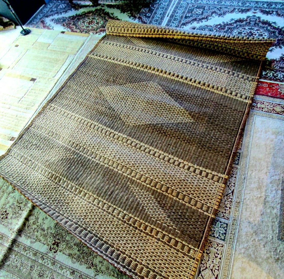Large Thick Rattan Floor Mat Rug, Furniture & Home Living, Home Decor ...