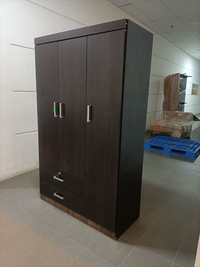 LEFAL 3 Dr Wardrobe in DARK WALNUT, Furniture & Home Living, Furniture, Shelves, Cabinets ...