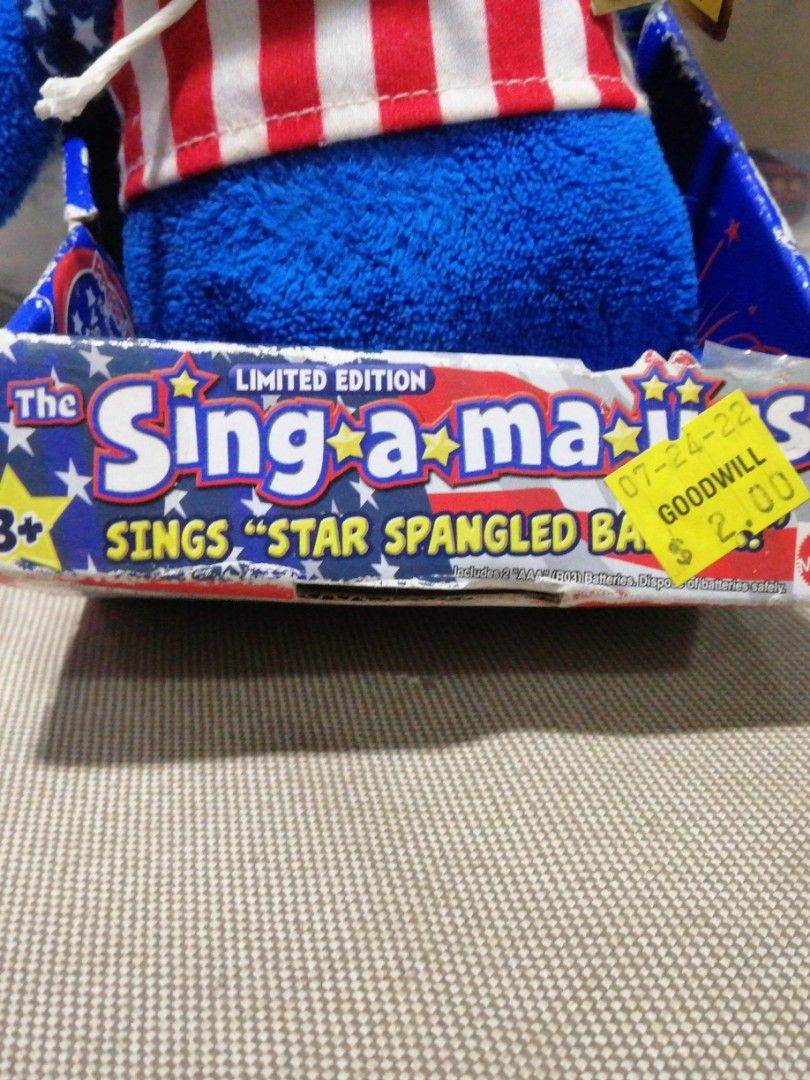 Limited edition Sing a ma jigs! 4th of july, Hobbies & Toys, Toys ...